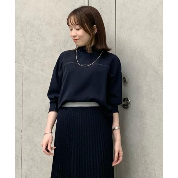 『タイムセール実施中』参考価格：22，000円発売時期：2023年07月コンディション：A（使用感なし）数回使用した程度で使用感が感じられないアイテム参考商品名：【NAVY】【大人気定番】バックボタンブラウス参考品番：N5M89201__【...