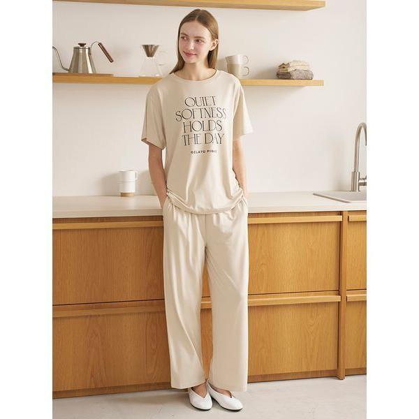 ZOZO問い合わせ番号:106012850ショップ:gelato pique，ジェラート　ピケブランド:gelato pique，ジェラートピケ商品名:【接触冷感】レーヨンロゴロングパンツカテゴリ:ルームウェア>ルームウェア/パジャマ...