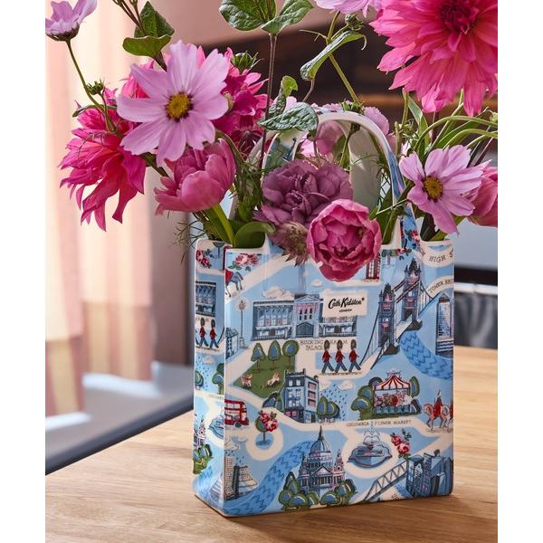 ZOZO問い合わせ番号:106015382ショップ:Cath Kidston，キャス キッドソンブランド:Cath Kidston，キャスキッドソン商品名:ブックバッグ フラワーベース London Townカテゴリ:インテリア>フラ...