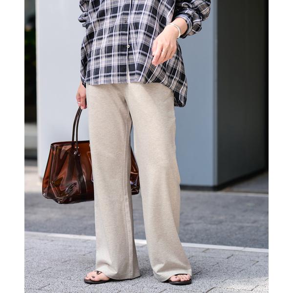 ZOZO問い合わせ番号:106054942ショップ:Spick &amp; Span，スピック アンド スパンブランド:FRAMeWORK，フレームワーク商品名:コンパクトインレーパンツ（ベージュ）カテゴリ:パンツ>スウェットパンツブ...