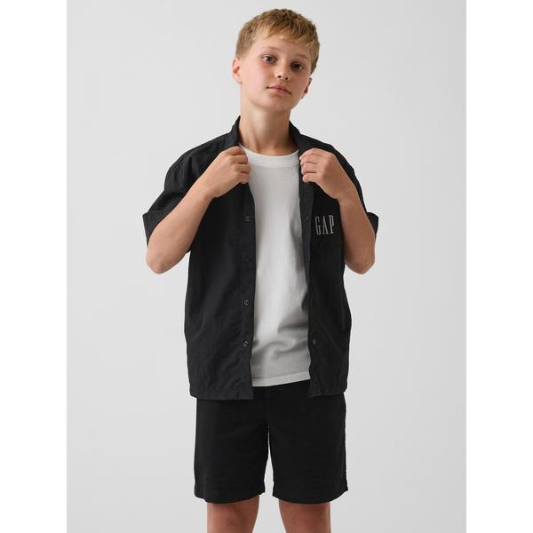 ZOZO問い合わせ番号:106139431ショップ:GAP，ギャップブランド:GAP，ギャップ商品名:リサイクル リラックスフィット ナイロンシャツ (キッズ)カテゴリ:トップス>シャツ/ブラウスブランド品番:900448素材:ナイロ...