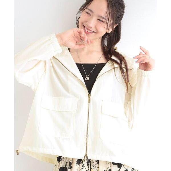ZOZO問い合わせ番号:106249627ショップ:SHOO・LA・RUE，シューラルーブランド:SHOO・LA・RUE，シューラルー商品名:【S-LL/UV】季節の変わり目に ゴールドパーツが上品なフード付きブルゾンカテゴリ:ジャケット/...