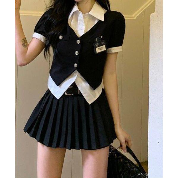 ZOZO問い合わせ番号:106250950ショップ:gossip！ロサンゼルス，ゴシップロサンゼルスブランド:gossip！ロサンゼルス，ゴシップロサンゼルス商品名:Y2K セットアップ 2点セット クロップド丈 シャツベスト プリーツミニ...