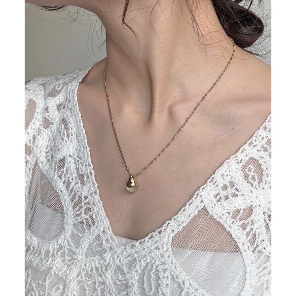 ZOZO問い合わせ番号:106289429ショップ:DouDou，ドゥドゥブランド:DouDou，ドゥドゥ商品名:1粒シズクネックレスカテゴリ:アクセサリー>ネックレスブランド品番:DDZ1061311A0010素材:ガラス，合金原産...