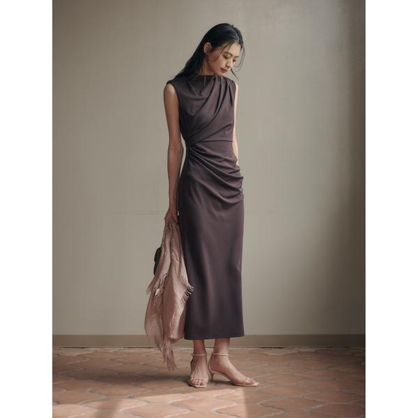 ZOZO問い合わせ番号:106292317ショップ:anuans，アニュアンスブランド:anuans，アニュアンス商品名:トリアセドレープナローワンピースカテゴリ:ワンピース/ドレス>ワンピースブランド品番:1526232117-0素...