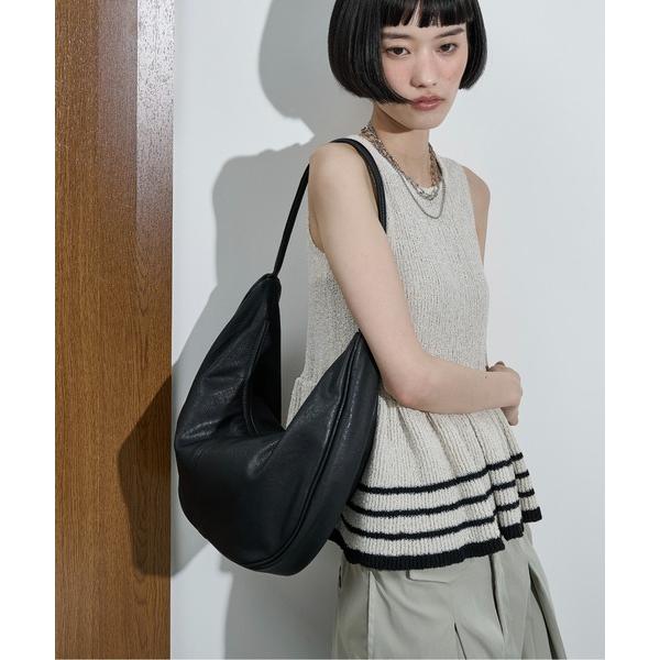ZOZO問い合わせ番号:106293058ショップ:Auntie Rosa，アンティローザブランド:THE YOn，ザヨン商品名:フェイクレザーホーボーバッグカテゴリ:バッグ>ショルダーバッグブランド品番:TY00000504素材:合...