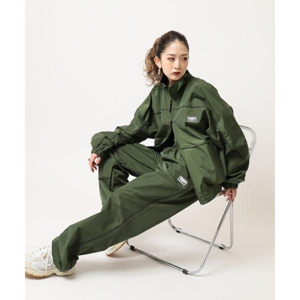 参考価格：13，200円発売時期：2025年12月コンディション：B（目立つ使用感なし）使用感が少ない、または気にならないアイテムすそ周り：汚れ参考商品名：PRO CLUB ウィンドブレーカートラックパンツ セットアップ可参考品番：CAL-...
