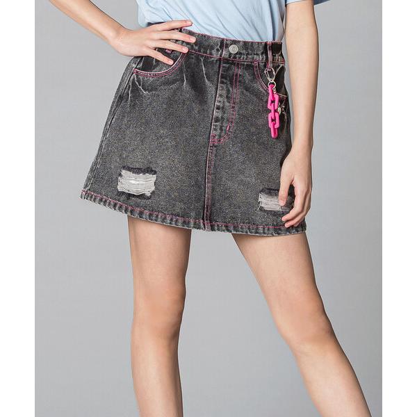 ZOZO問い合わせ番号:106408805ショップ:BEBE ONLINE STORE，ベベ オンラインストアブランド:ZIDDY，ジディ商品名:【 ニコ☆プチ 】チェーンツキデニムボトム(130~160cm)カテゴリ:スカート>デニ...