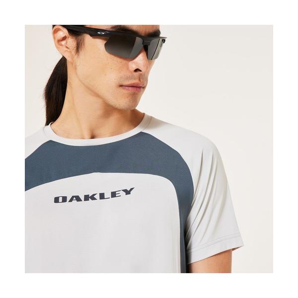 『タイムセール実施中』ZOZO問い合わせ番号:106410487ショップ:LUXOTTICA，ルックスオティカブランド:OAKLEY，オークリー商品名:【新着】オークリー O-TECH COLD PERF SS CREW 3.0　Tシャツ/...