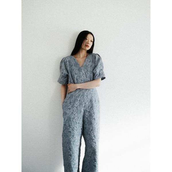 ZOZO問い合わせ番号:106410980ショップ:Katrin TOKYO，カトリーントーキョーブランド:Katrin TOKYO，カトリーントーキョー商品名:v neck all-in-oneカテゴリ:オールインワン・サロペット>...