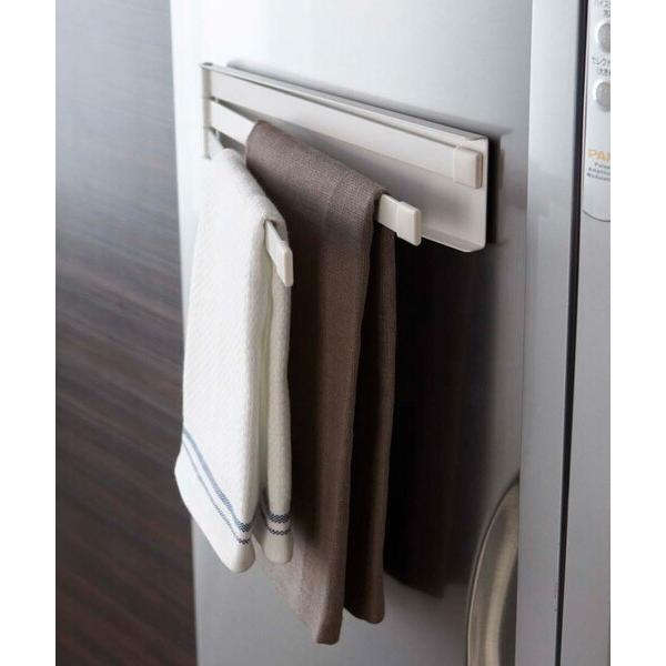ZOZO問い合わせ番号:106448954ショップ:collex，コレックスブランド:tower，タワー，collex，コレックス商品名:【tower】マグネット 布巾ハンガー ふきん掛け 冷蔵庫収納 スリム 折りたたみカテゴリ:食器/キッ...
