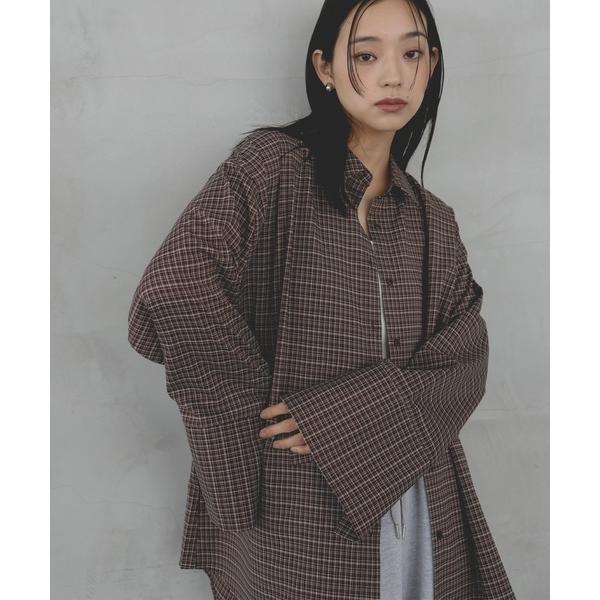 『タイムセール実施中』参考価格：5，500円発売時期：2025年07月コンディション：A（使用感なし）数回使用した程度で使用感が感じられないアイテム参考商品名：チェックオーバーサイズシャツ参考品番：241-481F3766【商品に関する注意...