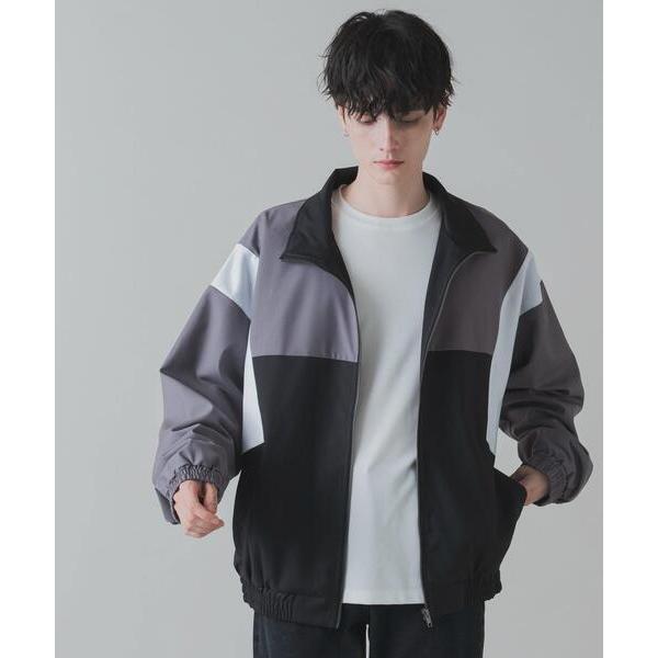 参考価格：6，599円発売時期：2023年08月コンディション：D（傷・汚れあり）傷や汚れがあるが使用には問題ないアイテム全体的：汚れ参考商品名：LUCY/TR カラーブロックブルゾン参考品番：LU23AU09-M0003【商品に関する注意...