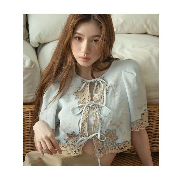 ZOZO問い合わせ番号:106644157ショップ:LILY BROWN，リリー ブラウンブランド:LILY BROWN，リリーブラウン商品名:カットワークパネルレースジャケットカテゴリ:ジャケット/アウター>ノーカラージャケットブラ...