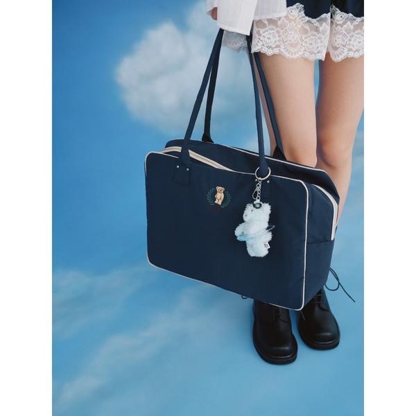 ZOZO問い合わせ番号:106644192ショップ:LILY BROWN，リリー ブラウンブランド:LILY BROWN，リリーブラウン商品名:【ZOZO限定カラーあり】Lily Bearキャリーオンボストンバッグカテゴリ:バッグ>ボ...