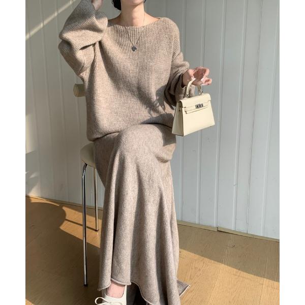 参考価格：9，900円発売時期：2025年09月コンディション：A（使用感なし）数回使用した程度で使用感が感じられないアイテム参考商品名：ボートネック畦編みニットプルオーバーセットアップ参考品番：254G069DFU【商品に関する注意事項】...