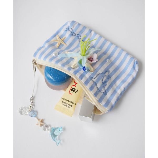 ZOZO問い合わせ番号:106686069ショップ:Port，ポートブランド:SORUTT，ソルト商品名:【 SORUTT / ソルト 】 チャーム付き プリントデザイン ストライプポーチカテゴリ:財布/小物>ポーチブランド品番:SO...