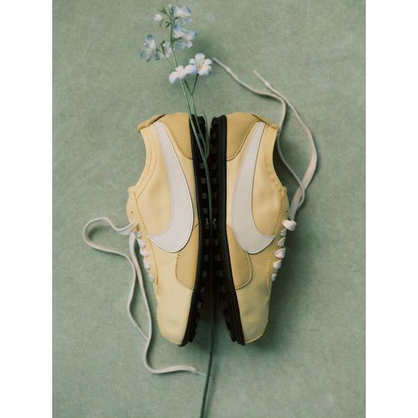 ZOZO問い合わせ番号:106875357ショップ:emmi，エミブランド:NIKE，ナイキ，emmi，エミ商品名:【NIKE meets emmi】MOON SHOE OG SSカテゴリ:シューズ>スニーカーブランド品番:IW095...