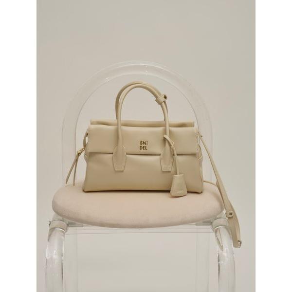 ZOZO問い合わせ番号:106875404ショップ:SNIDEL，スナイデルブランド:SNIDEL，スナイデル商品名:フラップソフト2WAYボストンカテゴリ:バッグ>ボストンバッグブランド品番:SWGB262620素材:表地: 合成皮...