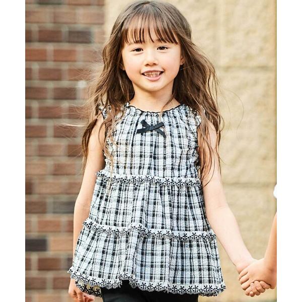 ZOZO問い合わせ番号:106916560ショップ:BEBE ONLINE STORE，ベベ オンラインストアブランド:BeBe，ベベ商品名:【お揃い】マドラスチェックサッカーティアードチュニックブラウス(80~150cm)カテゴリ:トップ...