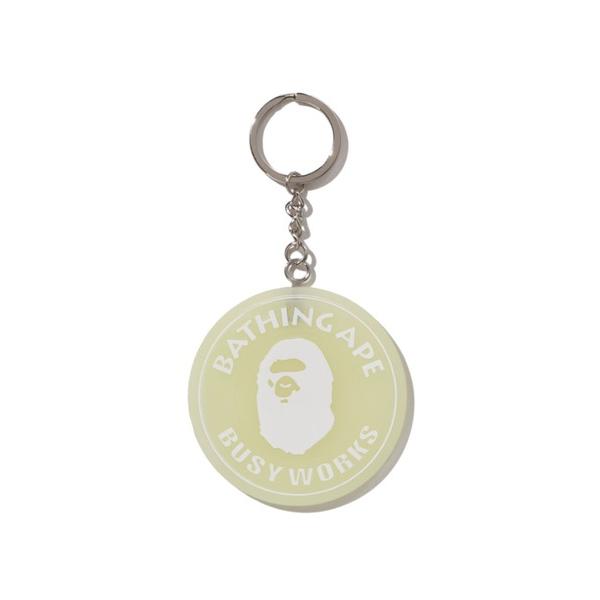 ZOZO問い合わせ番号:107072957ショップ:A BATHING APE，ア ベイシング エイプブランド:A BATHING APE，アベイシングエイプ商品名:GLOW IN THE DARK KEYCHAINカテゴリ:財布/小物&g...