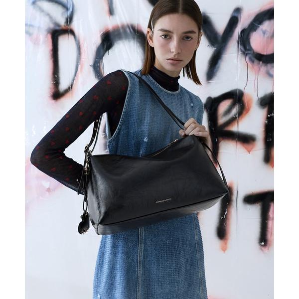 ZOZO問い合わせ番号:107150984ショップ:CHARLES &amp; KEITH，チャールズ＆キースブランド:CHARLES &amp; KEITH，チャールズ &amp; キース商品名:Rey レイ スラウチー ショルダーバッグ...