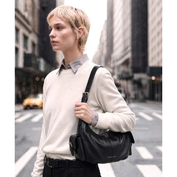 ZOZO問い合わせ番号:107150987ショップ:CHARLES &amp; KEITH，チャールズ＆キースブランド:CHARLES &amp; KEITH，チャールズ &amp; キース商品名:Bessie ベッシー サイドポケット ホ...