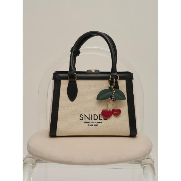 ZOZO問い合わせ番号:107272131ショップ:SNIDEL，スナイデルブランド:SNIDEL，スナイデル商品名:バリエロゴバッグカテゴリ:バッグ>ハンドバッグブランド品番:SWGB262623素材:基布: 【IVR/ BLK】綿...