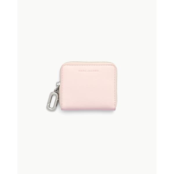 ZOZO問い合わせ番号:107348014ショップ:MARC JACOBS，マークジェイコブスブランド:MARC JACOBS，マークジェイコブス商品名:【NEW】SCENE SLIM COMPACT WALLET/シーン スリム コンパク...