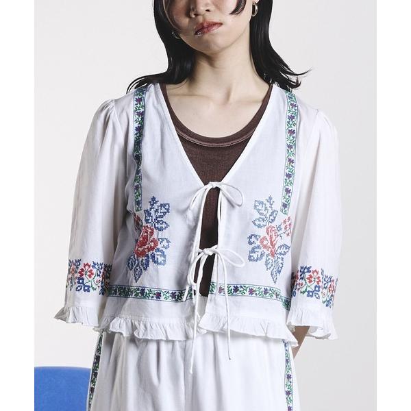 ZOZO問い合わせ番号:107463286ショップ:ROSE BUD，ローズバッドブランド:ROSE BUD，ローズバッド商品名:EMBROIDERY RIBBON BLOUSEカテゴリ:トップス>シャツ/ブラウスブランド品番:202...