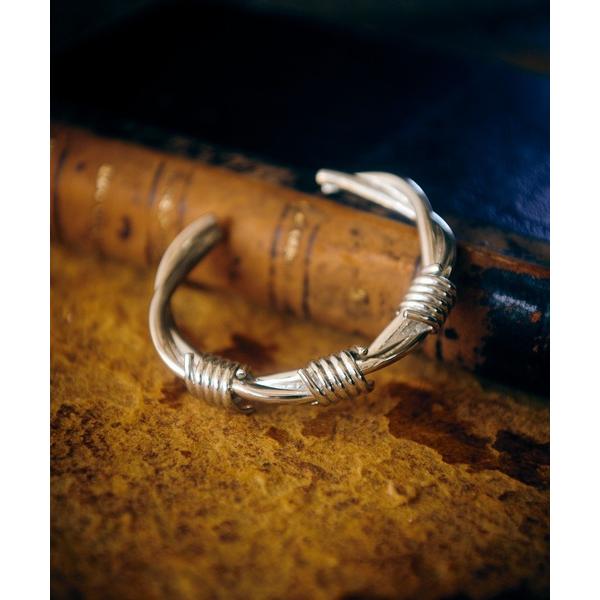 ZOZO問い合わせ番号:107464639ショップ:glamb，グラムブランド:glamb，グラム商品名:Barbed Wire Half Bangle / バーブドワイアーハーフバングルカテゴリ:アクセサリー>バングル/リストバンド...