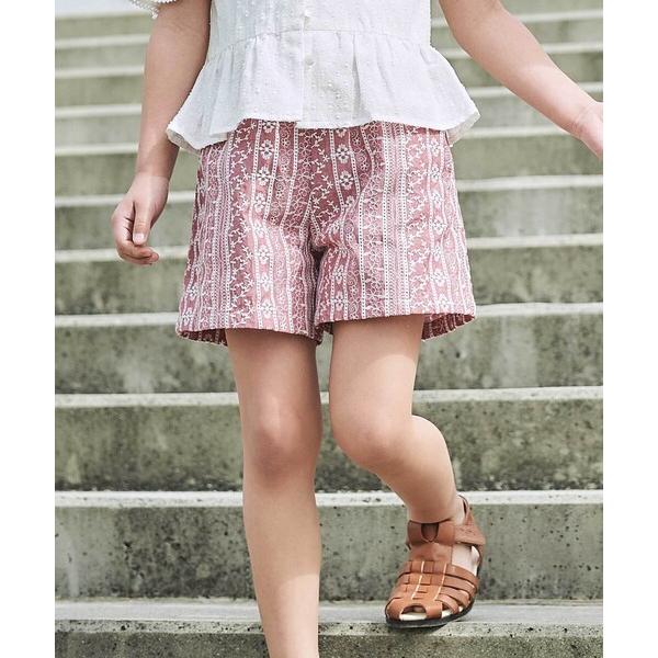 『タイムセール実施中』ZOZO問い合わせ番号:107543434ショップ:BEBE ONLINE STORE，ベベ オンラインストアブランド:BeBe，ベベ商品名:「お揃い」シャンブレーレース刺しゅうストライプショートパンツカテゴリ:パンツ...