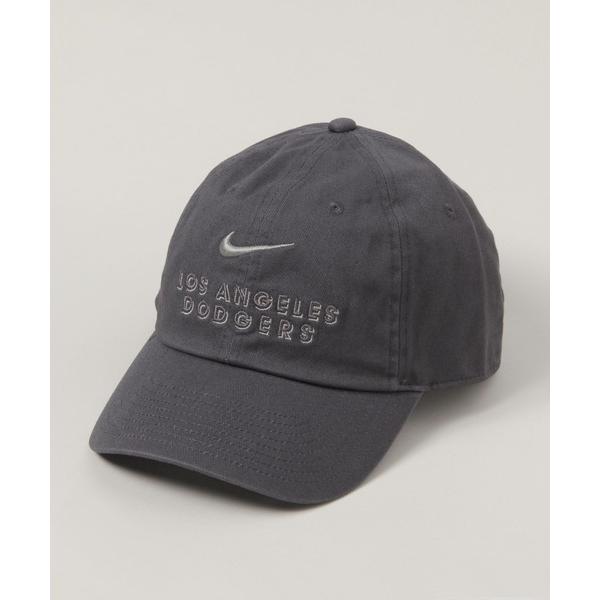 ZOZO問い合わせ番号:107543540ショップ:RAGEBLUE，レイジブルーブランド:RAGEBLUE，レイジブルー商品名:【NIKE/ナイキ】Club UO 刺繍キャップカテゴリ:帽子>キャップブランド品番:601239素材:...