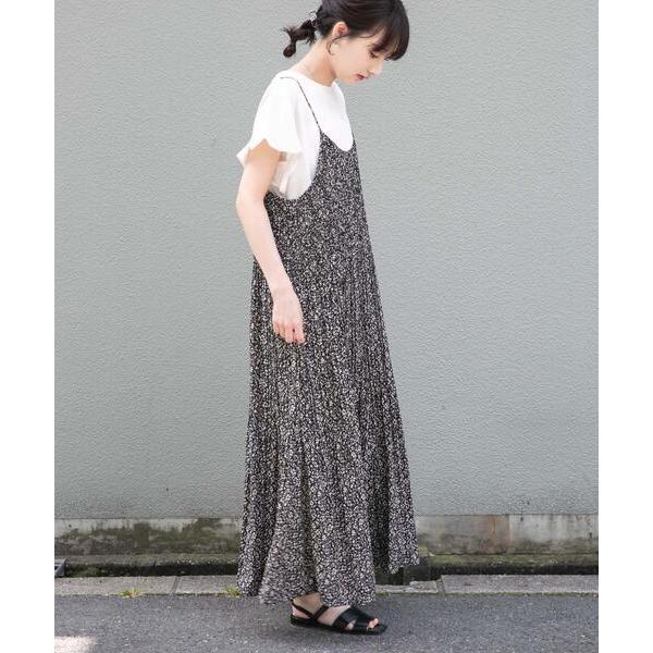 ZOZO問い合わせ番号:107955781ショップ:ITEMS URBAN RESEARCH，アイテムズ アーバンリサーチブランド:ITEMS URBANRESEARCH，アイテムズ アーバンリサーチ商品名:プリーツプリントキャミワンピース...