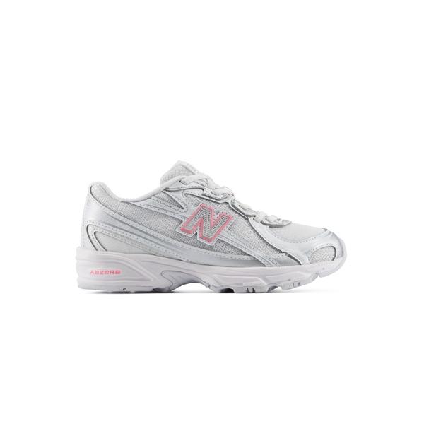 ZOZO問い合わせ番号:108037385ショップ:New Balance，ニューバランスブランド:New Balance，ニューバランス商品名:740 BUNGEE LACEカテゴリ:シューズ>スニーカーブランド品番:P7403DB...