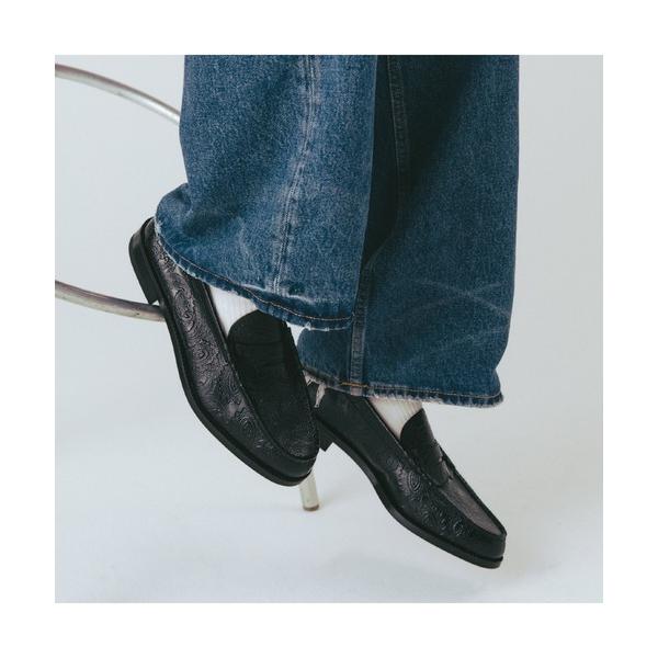 ZOZO問い合わせ番号:108040736ショップ:CONZ，コンズブランド:CONZ，コンズ商品名:EMBOSSED LOAFERS BLACK PAISLEYカテゴリ:シューズ>ローファーブランド品番:306374005素材:アッ...