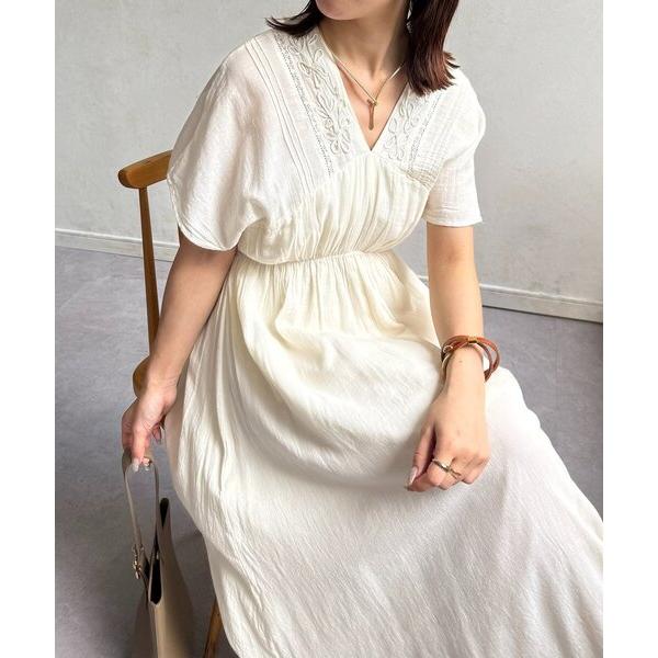 ZOZO問い合わせ番号:108272786ショップ:Thevon.，ゼヴォンブランド:Thevon，ゼボン商品名:テープ刺繍ピンタックレースワンピースカテゴリ:ワンピース/ドレス>ワンピースブランド品番:PGD1061609A0003...