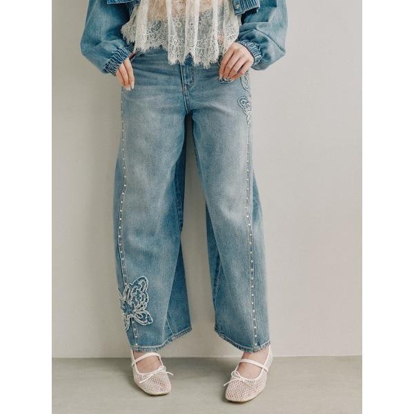 ZOZO問い合わせ番号:108311874ショップ:LILY BROWN，リリー ブラウンブランド:LILY BROWN，リリーブラウン商品名:【LILY BROWN×ANNA SUI】バタフライワイドデニムパンツカテゴリ:パンツ>デ...