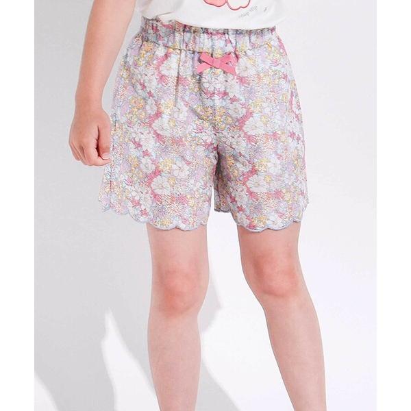 ZOZO問い合わせ番号:108695564ショップ:BEBE ONLINE STORE，ベベ オンラインストアブランド:SLAP SLIP，スラップスリップ商品名:裾スカラップシャンブレー＆花柄ショートパンツ(90~130cm)カテゴリ:パ...