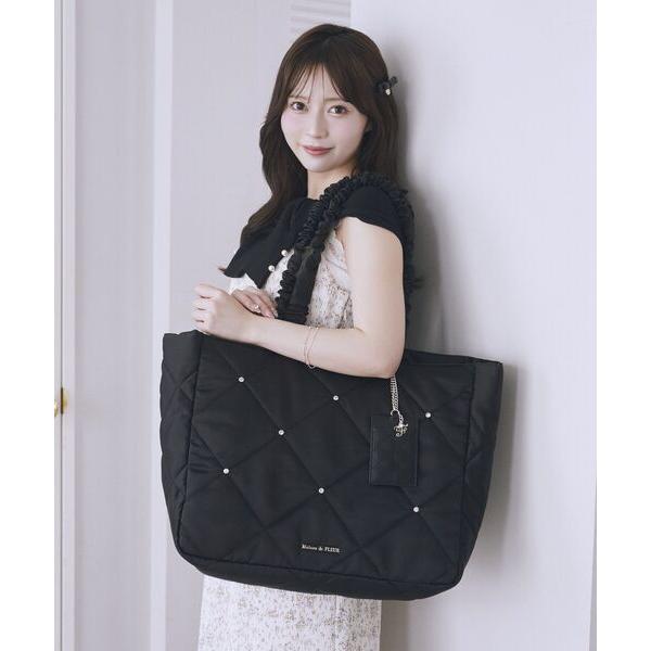 ZOZO問い合わせ番号:108741152ショップ:Maison de FLEUR，メゾン ド フルールブランド:Maison de FLEUR，メゾンドフルール商品名:キルティングエアリーキャリーオンバッグカテゴリ:バッグ>トートバ...