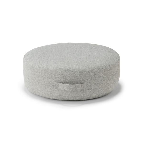 ZOZO問い合わせ番号:109014519ショップ:無印良品，ムジルシリョウヒンブランド:無印良品，ムジルシリョウヒン商品名:空気でできたフロアクッション　ポリエステル　幅６５×奥行６５×高さ２５ｃｍカテゴリ:インテリア>家具ブランド...
