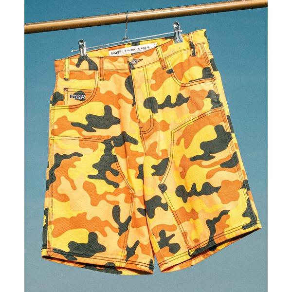 ZOZO問い合わせ番号:109126137ショップ:HUF，ハフブランド:HUF，ハフ商品名:KINDA LOOSE DOUBLE KNEE CAMO SHORTカテゴリ:パンツ>その他パンツブランド品番:26M_PT00387素材:...