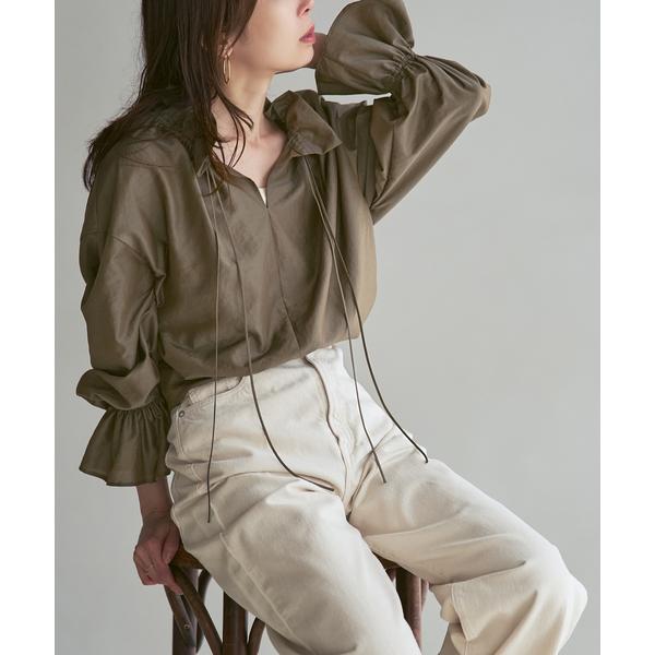 ZOZO問い合わせ番号:109128519ショップ:Spick &amp; Span，スピック アンド スパンブランド:NOBLE，ノーブル商品名:「追加・新色」2WAYストリングスラッフルロングスリーブブラウスカテゴリ:トップス>シ...