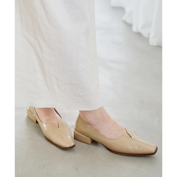 ZOZO問い合わせ番号:109460590ショップ:LE TALON，ルタロンブランド:FLAT，フラット，LE TALON，ルタロン商品名:「追加」2.5cmスクエアスリットソフトフラットカテゴリ:シューズ>その他シューズブランド品...