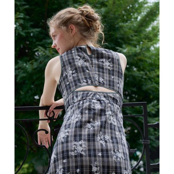 ZOZO問い合わせ番号:109646757ショップ:euphoria，ユーフォリアブランド:idem，イデム商品名:back cut onepiece / バックデザインノースリーブワンピースカテゴリ:ワンピース/ドレス>ワンピースブ...