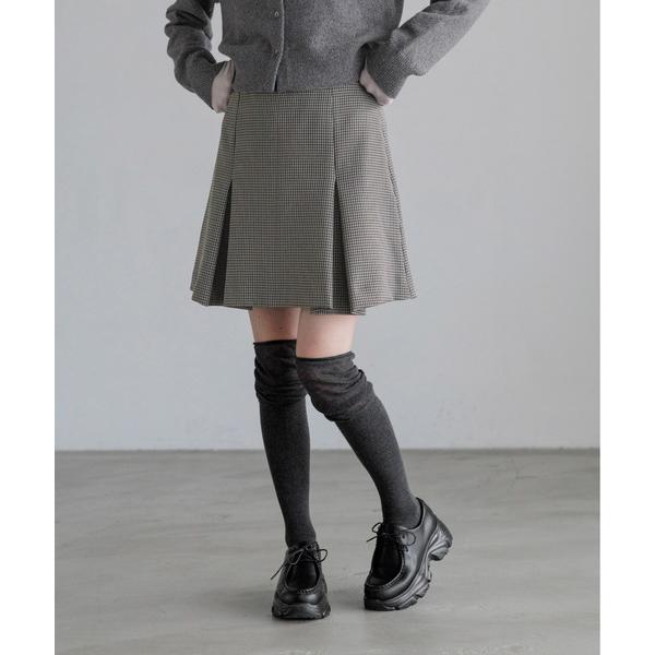 ZOZO問い合わせ番号:109761466ショップ:LOWRYS FARM，ローリーズファームブランド:LOWRYS FARM，ローリーズファーム商品名:ラナテックミニスカート　730198カテゴリ:スカート>スカートブランド品番:7...