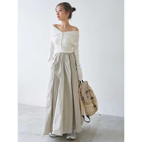 ZOZO問い合わせ番号:109843067ショップ:emmi，エミブランド:emmi，エミ商品名:オフショルカラーニットドッキングワンピースカテゴリ:ワンピース/ドレス>ワンピースブランド品番:13WNO264075素材:ニット部分:...