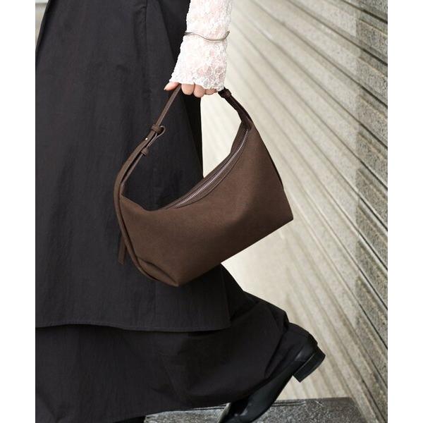 ZOZO問い合わせ番号:110273305ショップ:CAPRICIEUX LE'MAGE，カプリシュレマージュブランド:CAPRICIEUX LE'MAGE，カプリシューレマージュ商品名:「スエード生地が新登場」ロールハンドルスエードバッグ...