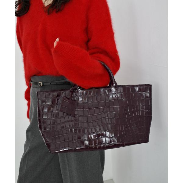ZOZO問い合わせ番号:110915689ショップ:IENA，イエナブランド:SLOBE IENA，スローブイエナ商品名:SLOBE 型押しレザースクエアトートバッグカテゴリ:バッグ>トートバッグブランド品番:260929130007...