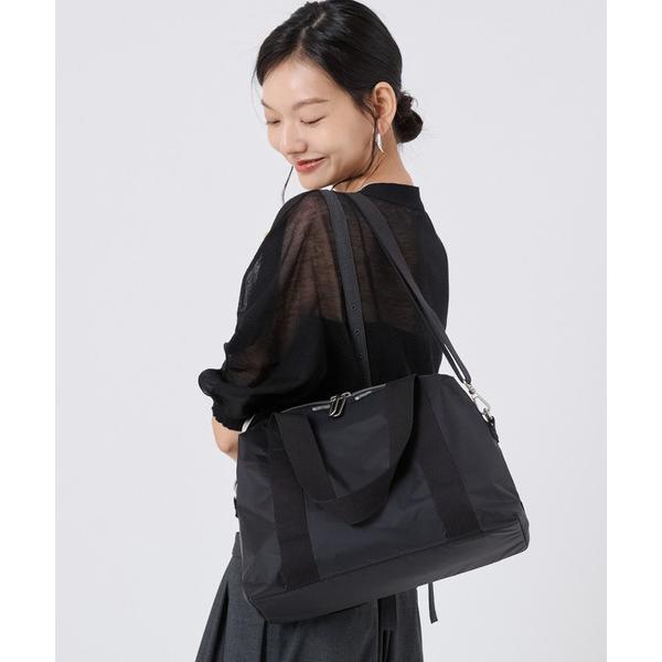 ZOZO問い合わせ番号:111198231ショップ:LeSportsac，レスポートサックブランド:LeSportsac，レスポートサック商品名:ESSENTIAL E/W BOWLER TOTE ブラックCカテゴリ:バッグ>トートバ...